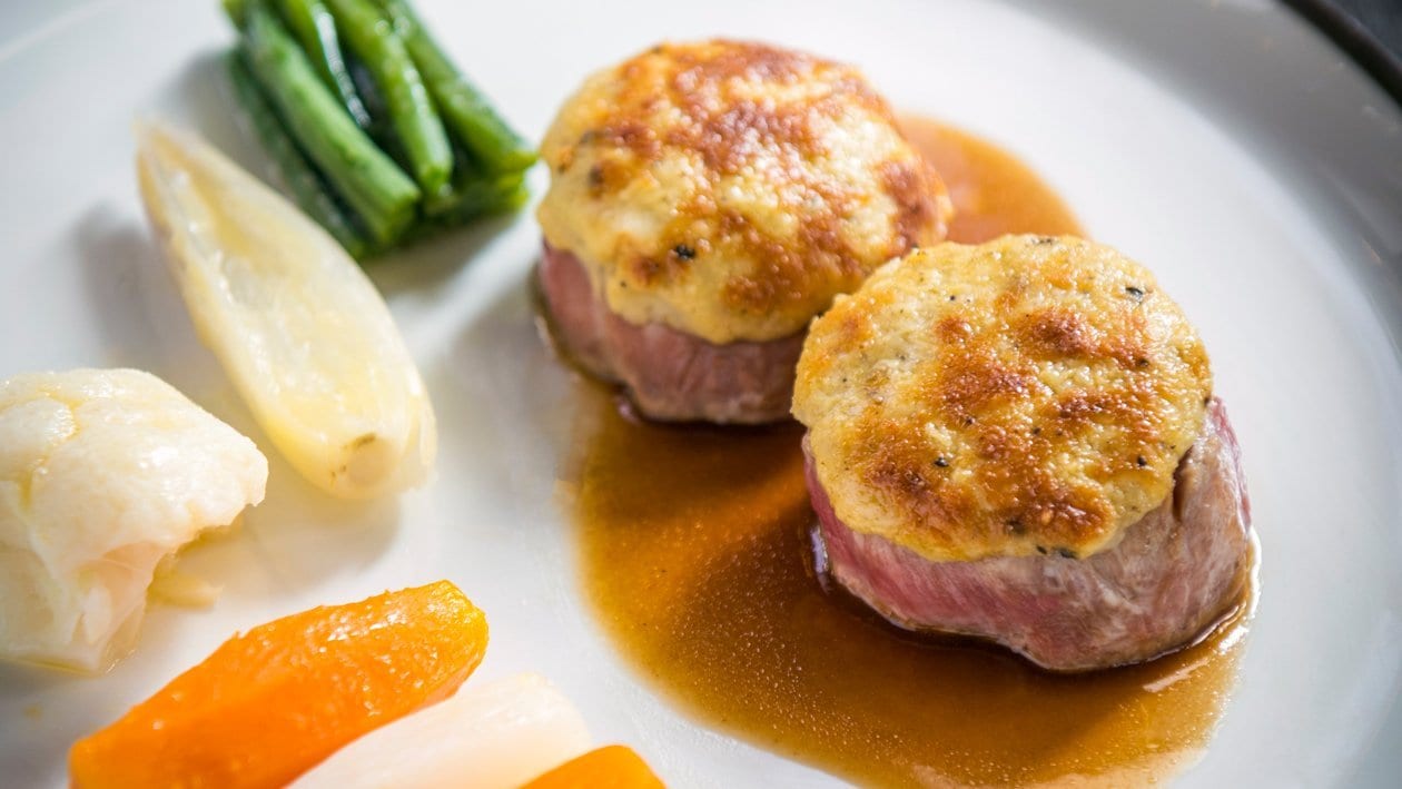 Filet pure de porc avec sauce brun et purée - Recette