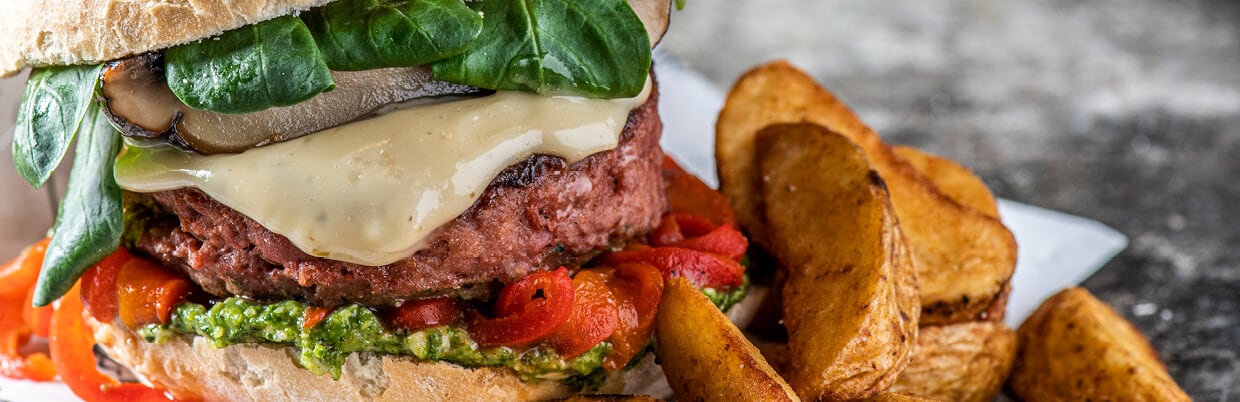 Raw NOBeef Burger | The Vegetarian Butcher™